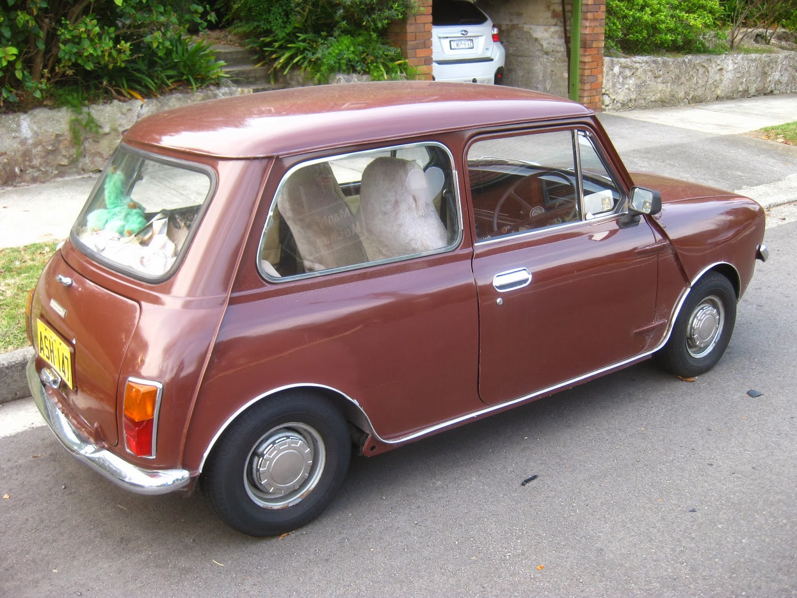 Aussie Old Parked Cars: 1977 Leyland Mini 1000