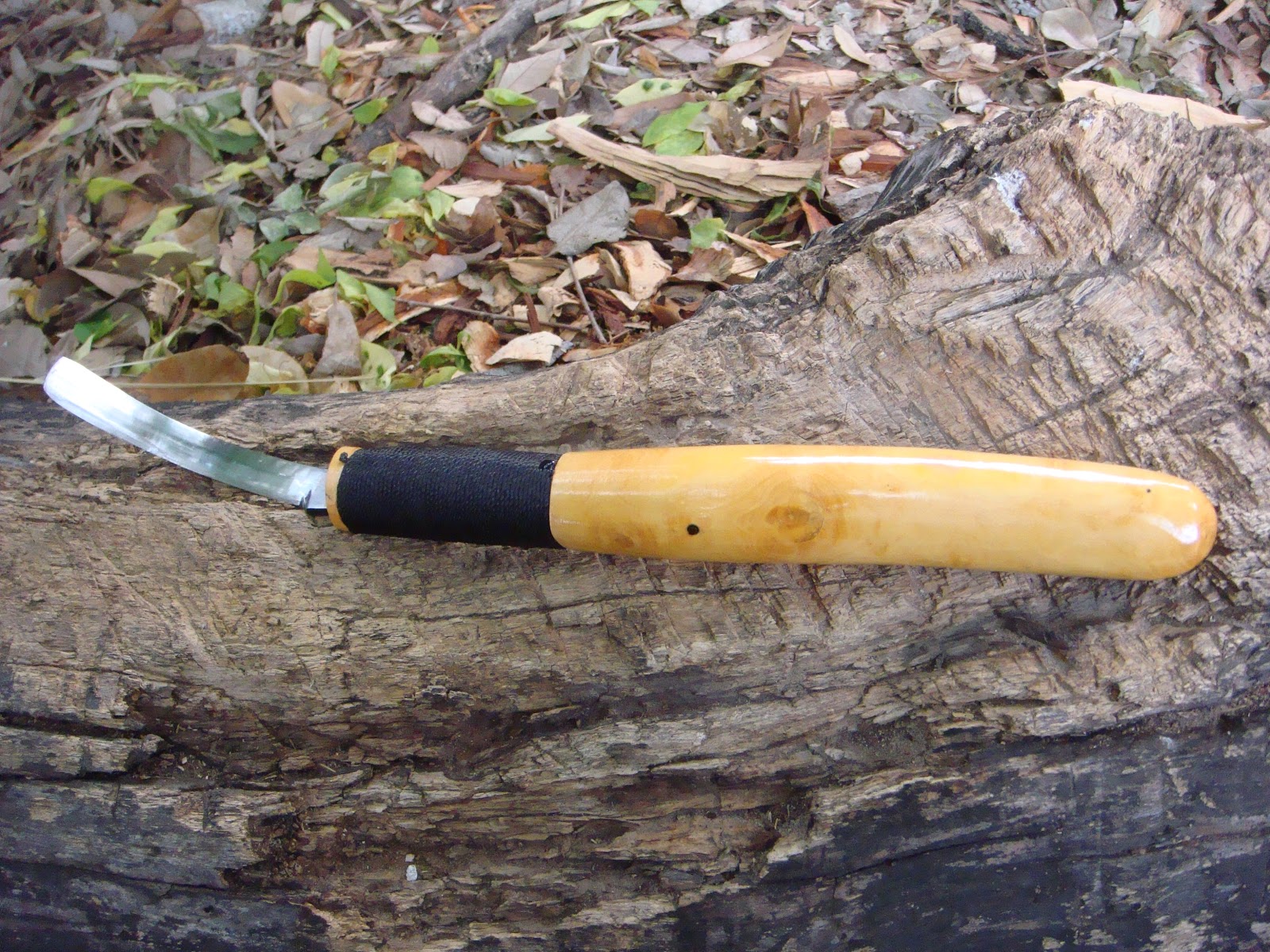 Woods Roamer: Crooked Knife Series: No 4