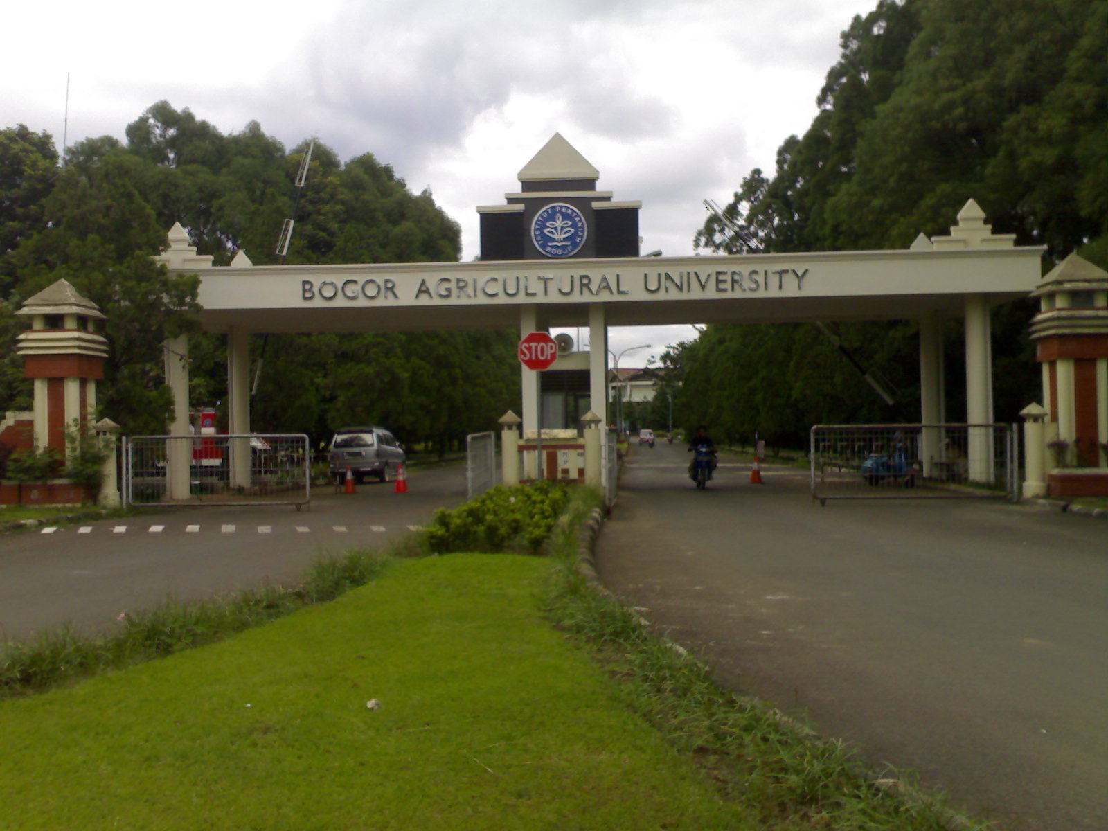 Assalamualaikum ^^: CALON KAMPUS TERCINTA, IPB