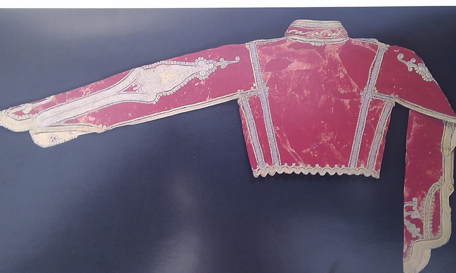 Eλλήνων Παράδοση: Η Κυπριακή Παραδοσιακή Ανδρική Φέρμελη