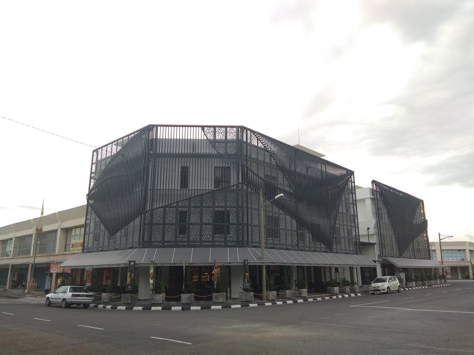 Poink!: Cawan Mu: local cuisine fine dining style