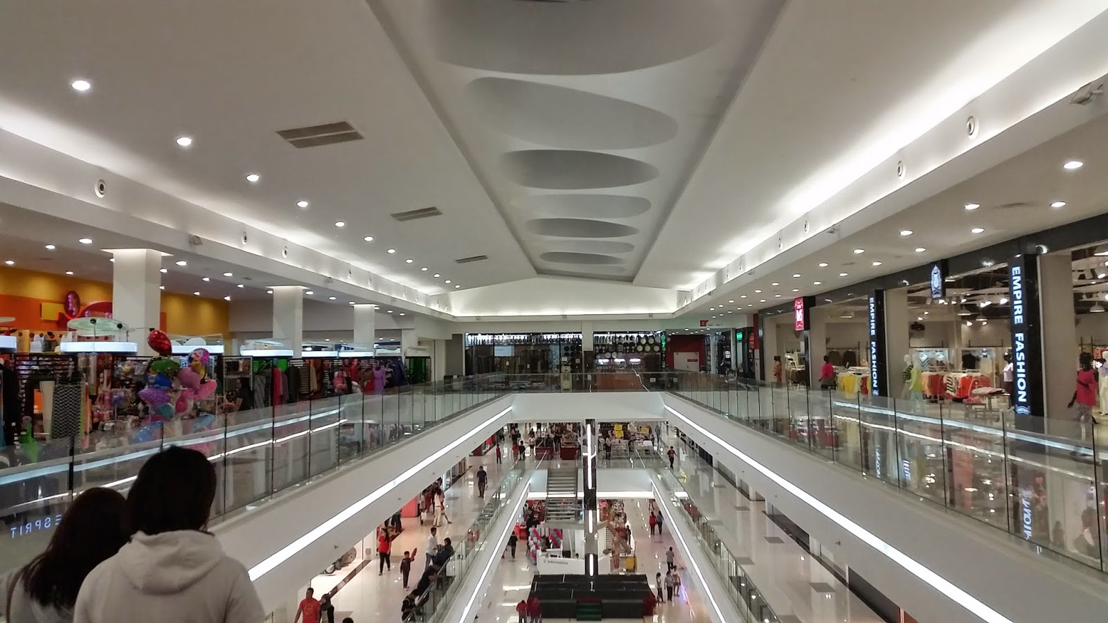 SNAP AND POST SAMBIL BERHUJUNG MINGGU DI SUMMER MALL,KOTA SAMARAHAN ...