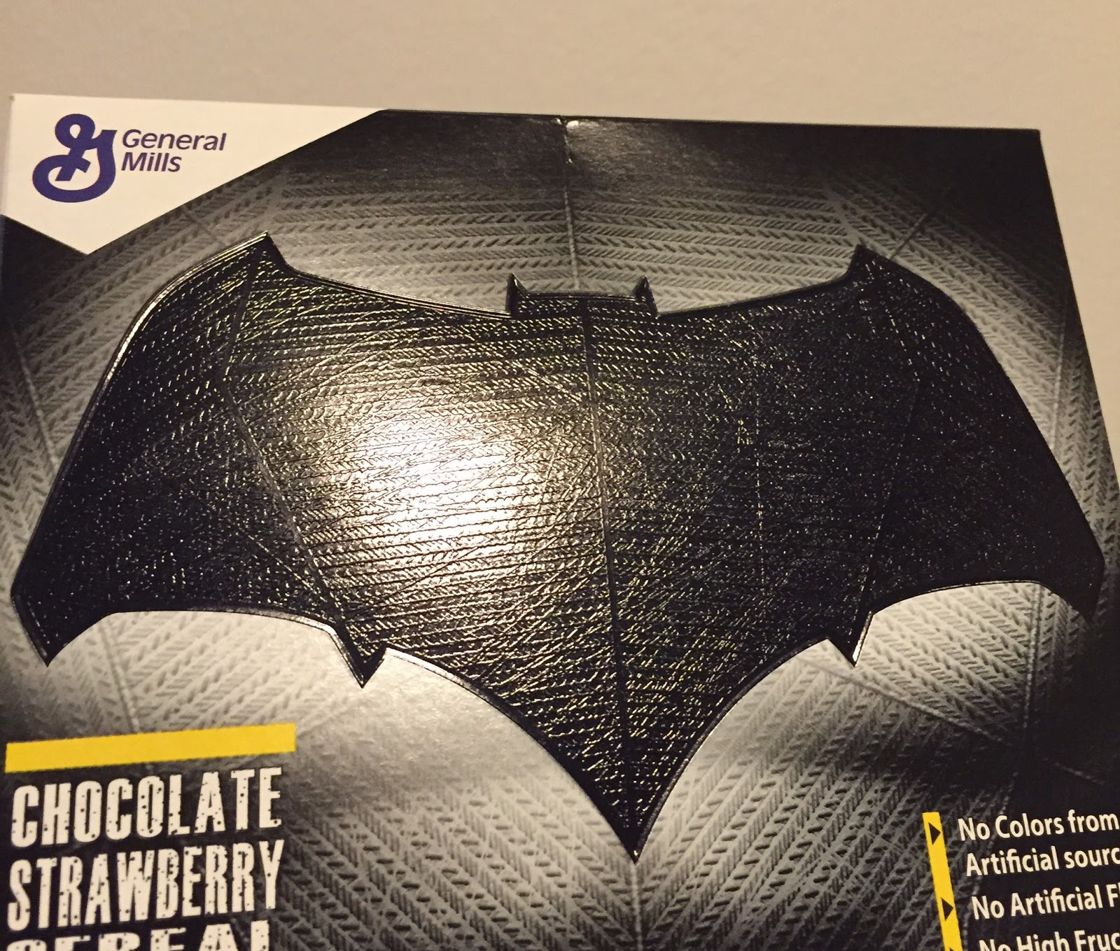 Batman Chocolate Strawberry Cereal / バットマン チョコレート ストロベリー シリアル ~ I'm ...
