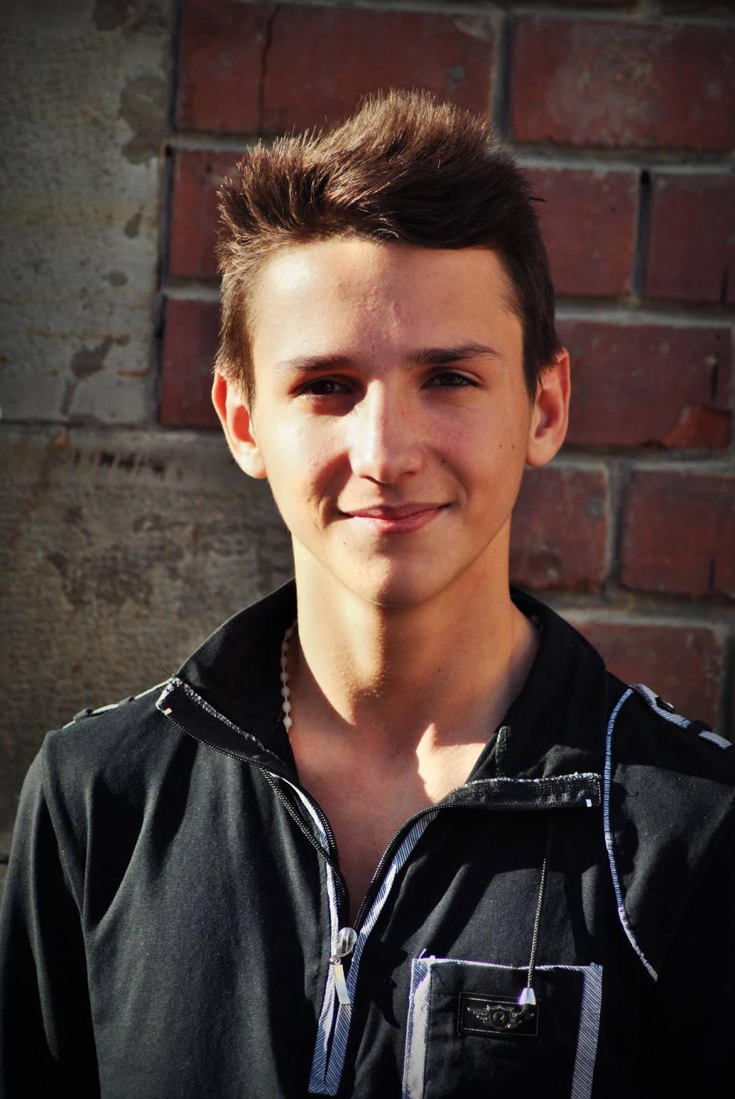 ABOUT US | Romanian Voices