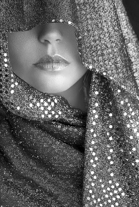 Beautiful colorful pictures and Gifs: Woman Silver creative photography ...