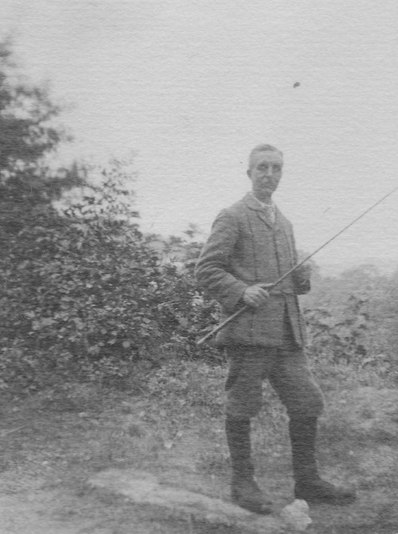 Family Holidays: Devonshire holidays in the words of Arthur Morris and ...