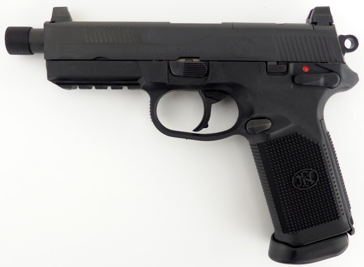 Defensa y Armas: Pistola FN FNX (EE.UU.)