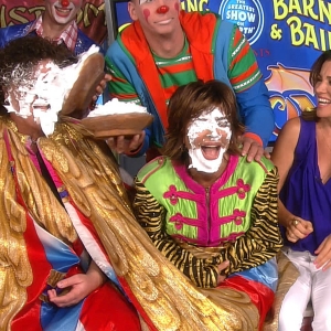 Messy Celebrity Polls: Lisa Rinna pied