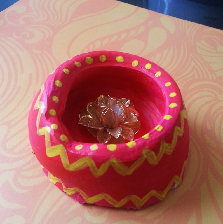 Life's little treasures: Pottery | Handmade diya for Diwali | Clay diya ...
