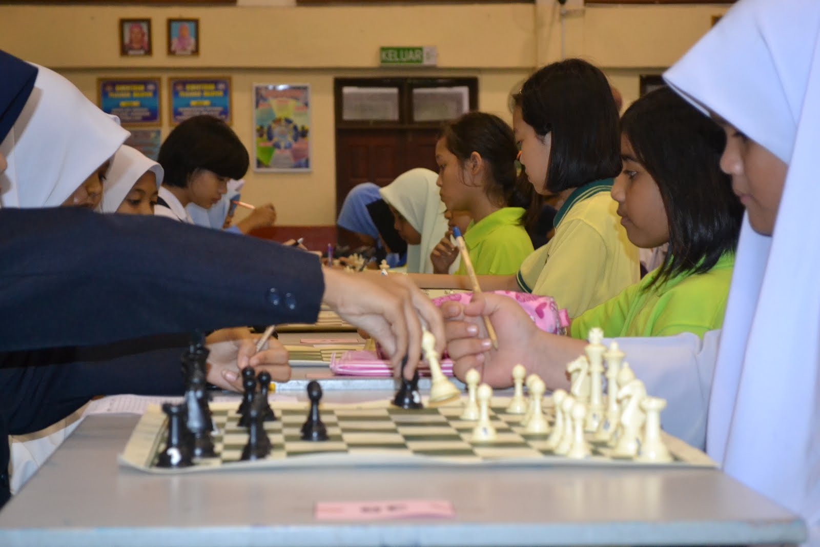 SKBJ Chess Club: LENSA MSSD CATUR 2012 - Hari Pertama