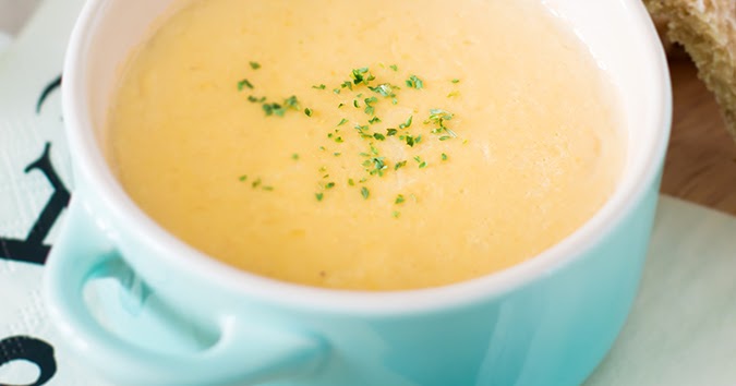 dailydelicious: Creamy corn soup: easy, comfy soup