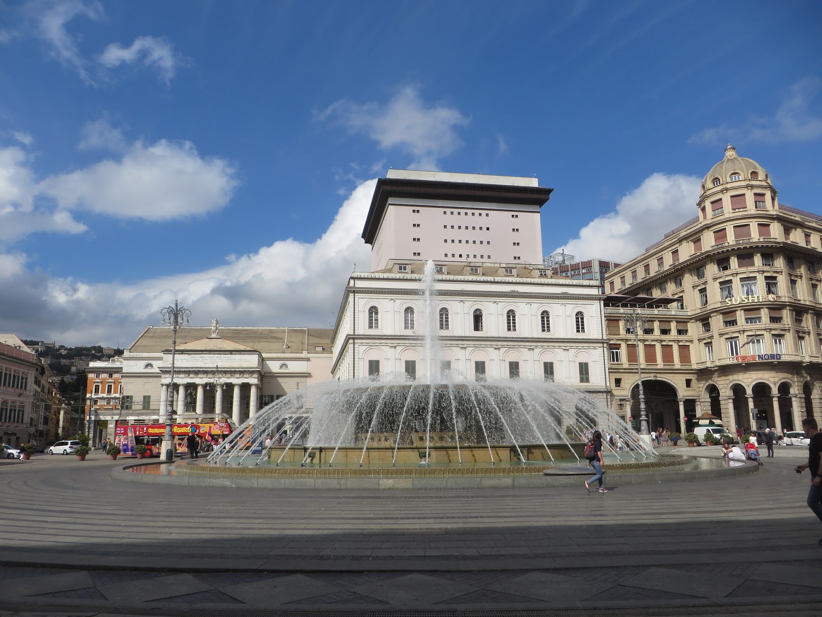 Collasgarba: Genova - Piazza De Ferrari