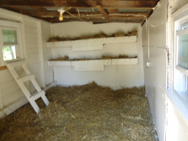 Cottage Farmette: Chicken Movers