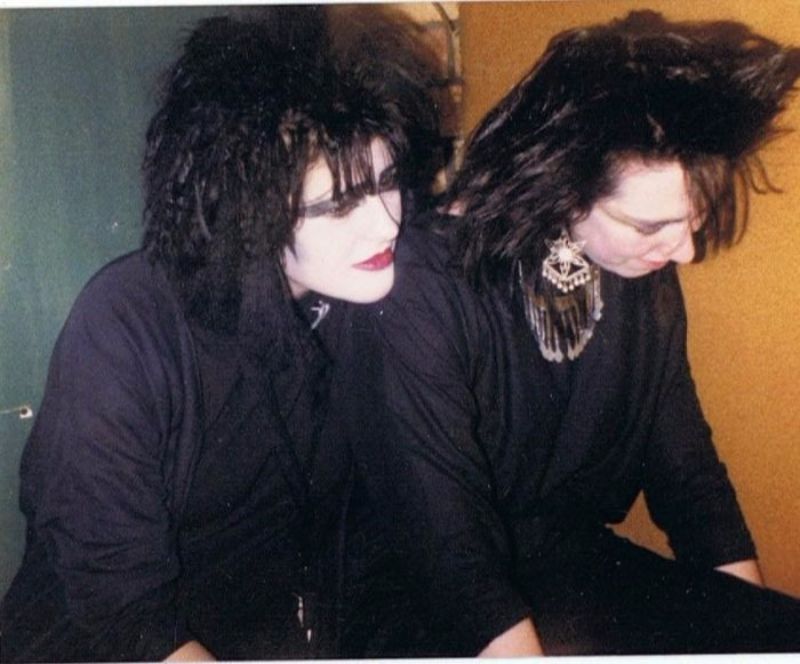 23 Vintage Photographs Capture Yorkshire Goth Scene From the Late 1970s ...