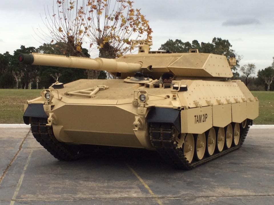 Defensa y Armas: Argentina presenta el segundo prototipo del tanque TAM