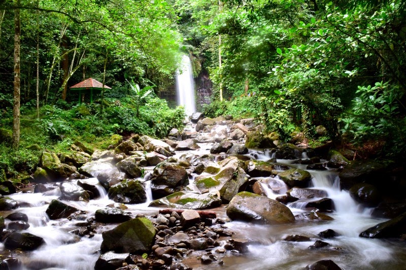 Dauntless Journey: Mahua Waterfall, Tambunan, Sabah Malaysia