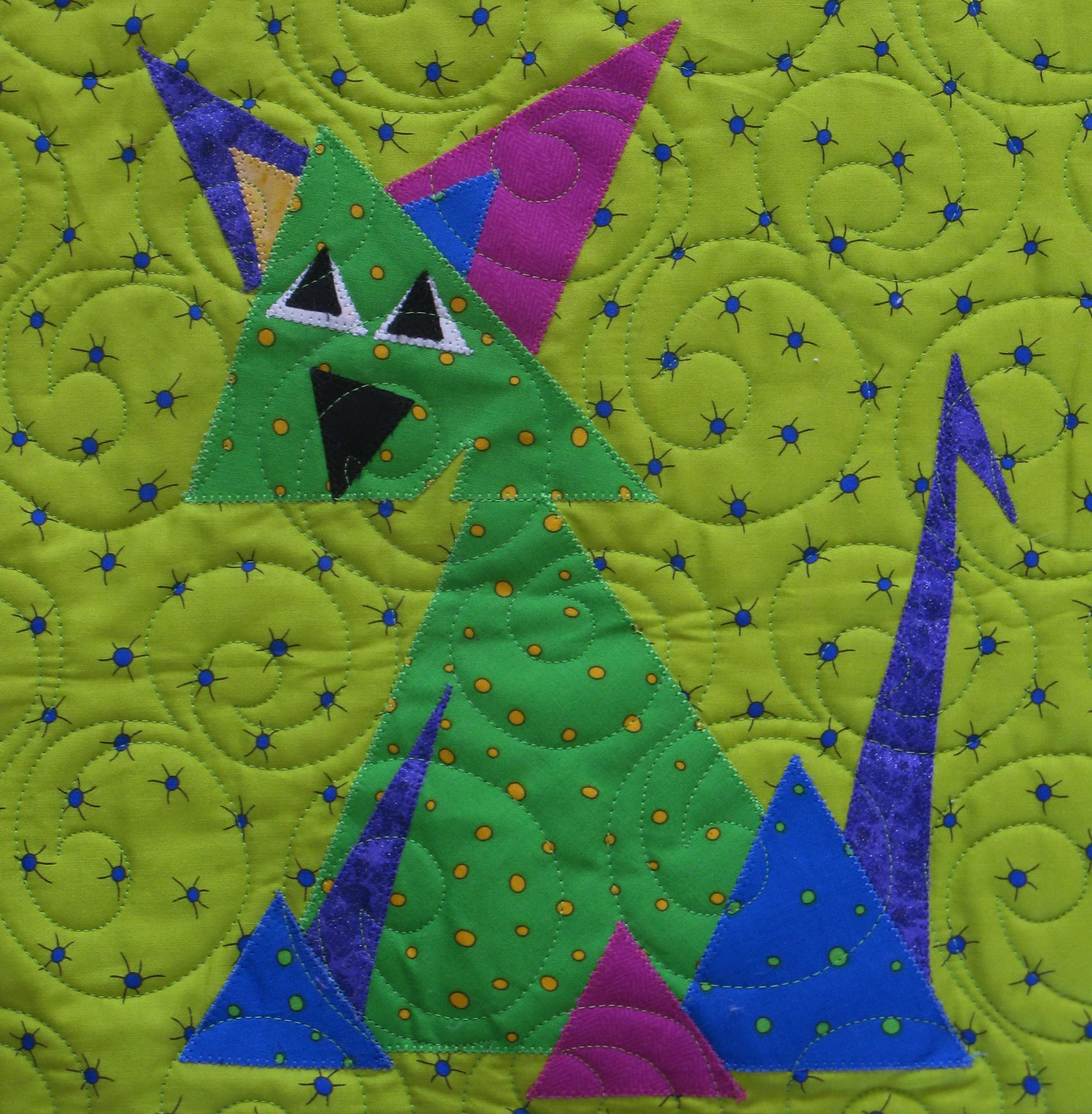 MooseStash Quilting: Triangle Friends