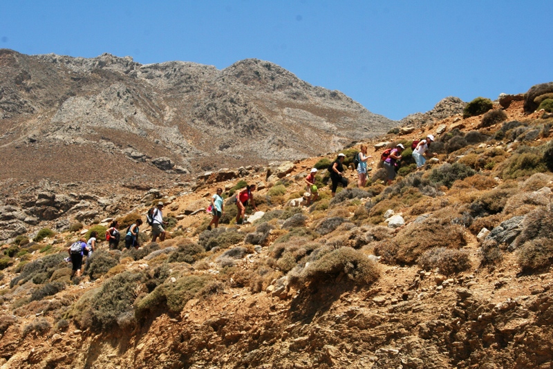 EXPLORE MOUNTAINS: ΠΕΖΟΠΟΡΙΑ ΤΣΟΥΤΣΟΥΡΑΣ - ΜΑΡΙΔΑΚΗ - ΑΓΙΟΣ ΝΙΚΗΤΑΣ