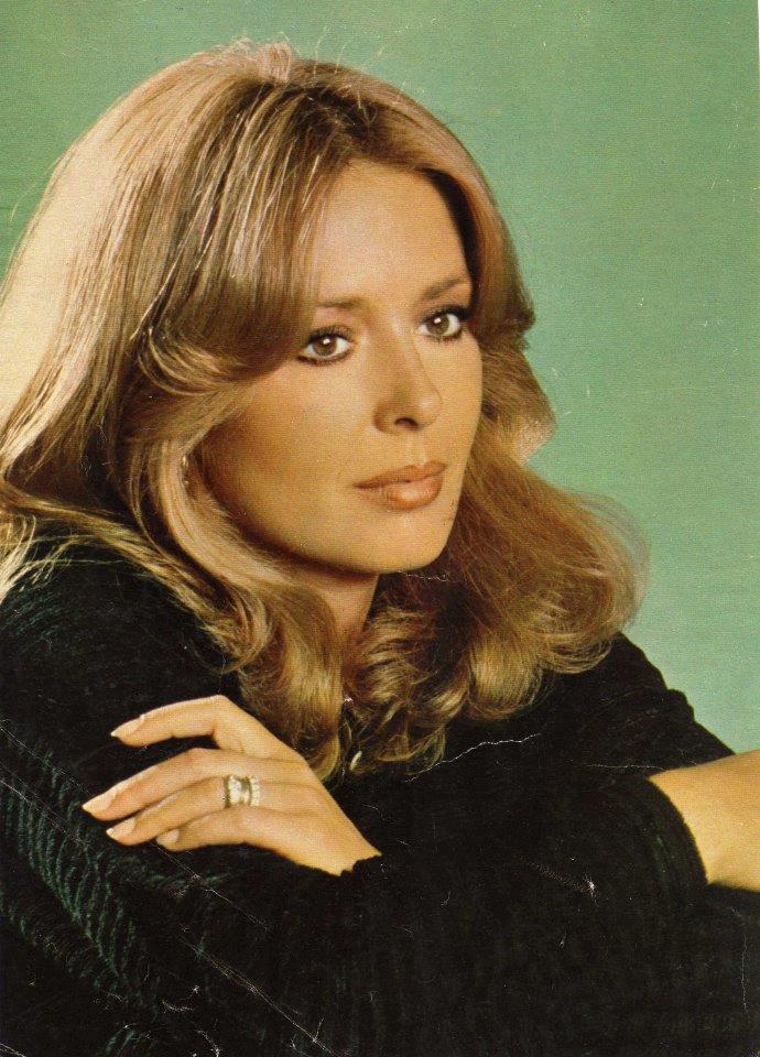 FOTONOVELAS / FOTOROMANZI: ♥ MICHELA ROC ♥