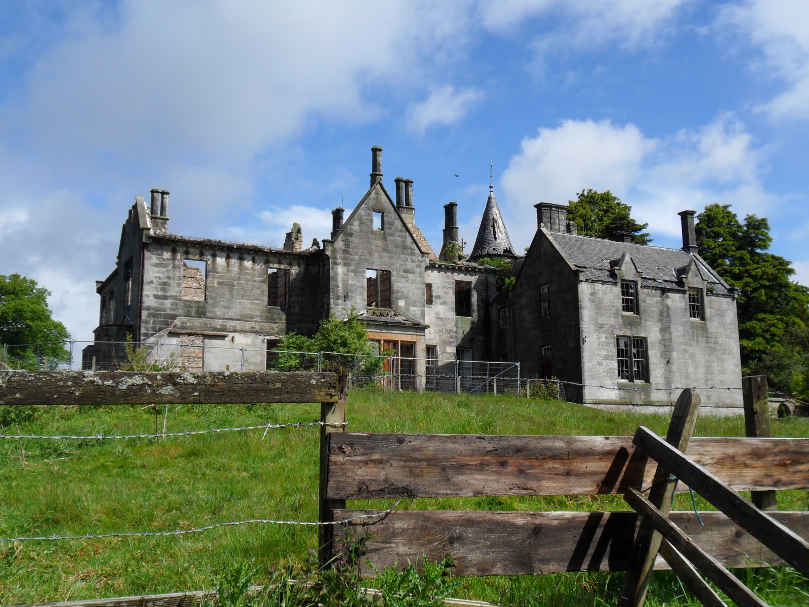 Urban Exploration: Lathallan House, Polmont