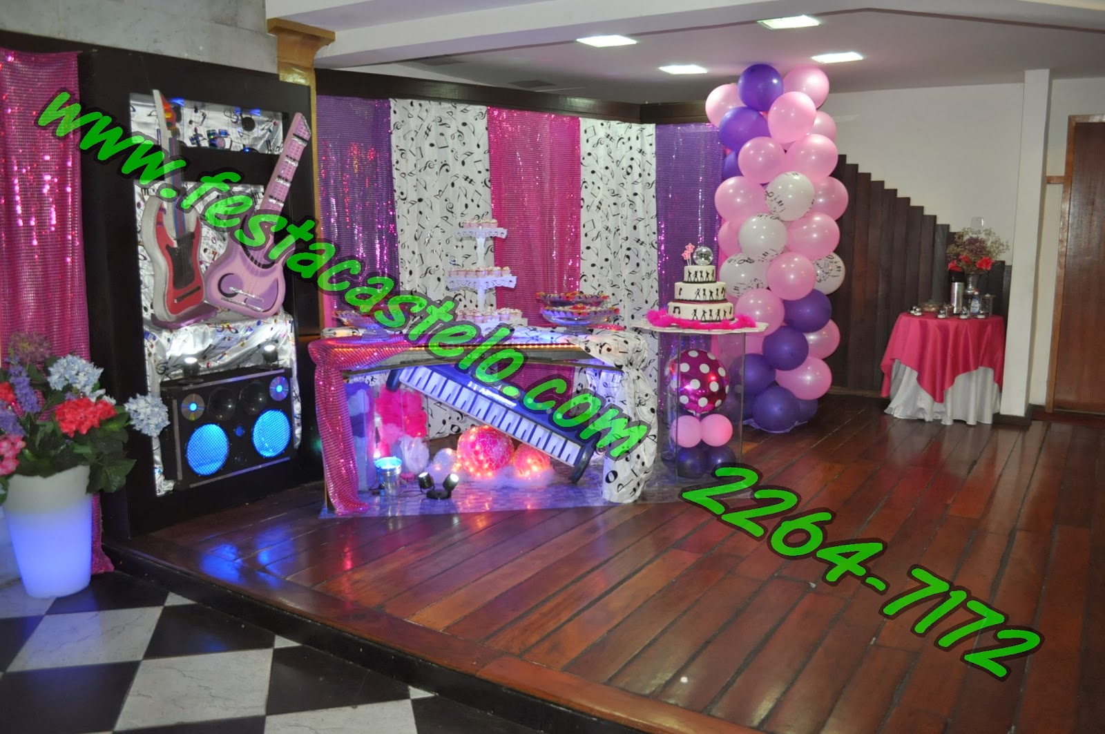 FESTA NO CASTELO: Festas Teen (adolescentes)