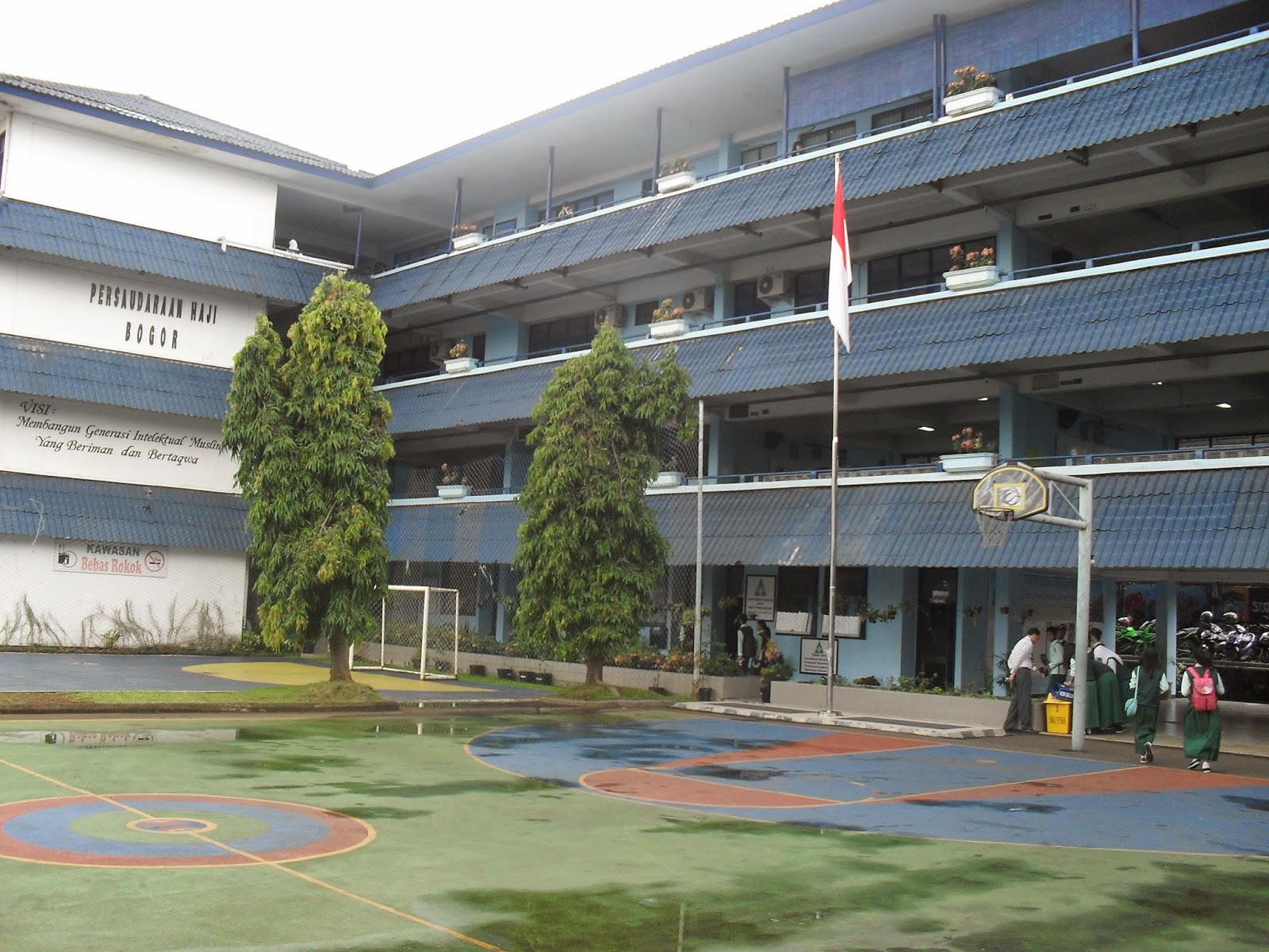 UKS SMA YPHB: Sarana dan Prasarana