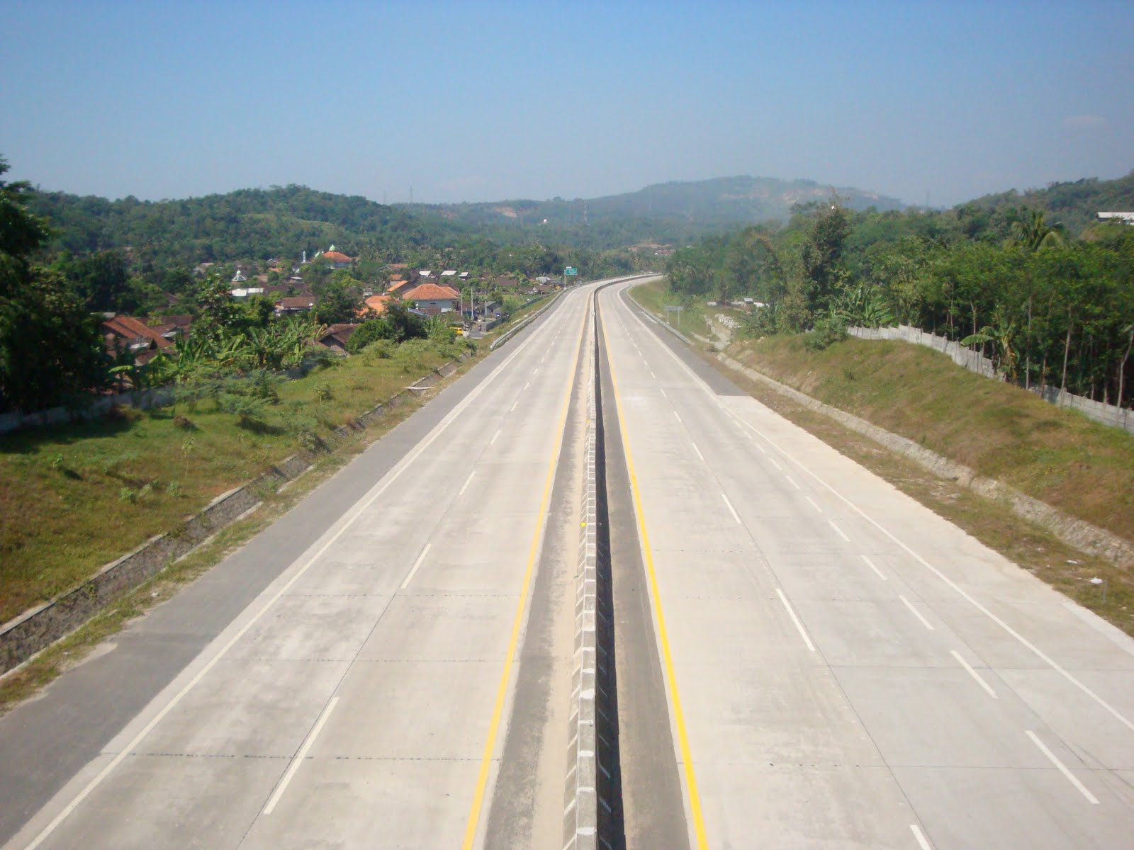 Jalan Tol Trans Sumatera selesai sebelum Asian Games 2018 - Be Knows