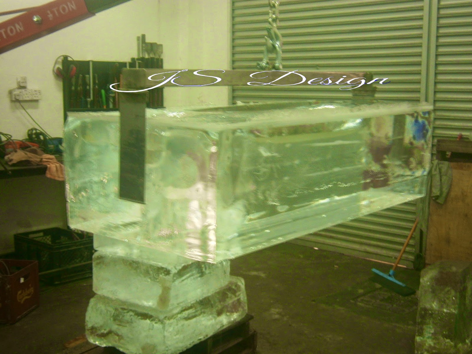 JS Design: Crystal Ice Block Making / Ice supplier in Malaysia