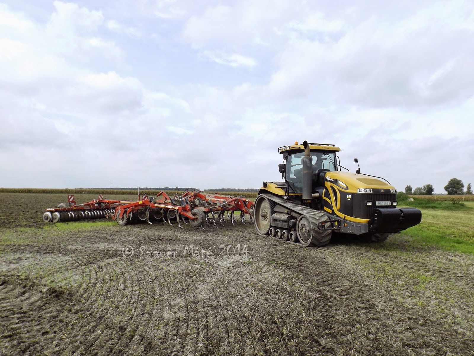 ..Mezőgépek..: Challenger MT875C + Horsch Tiger 6