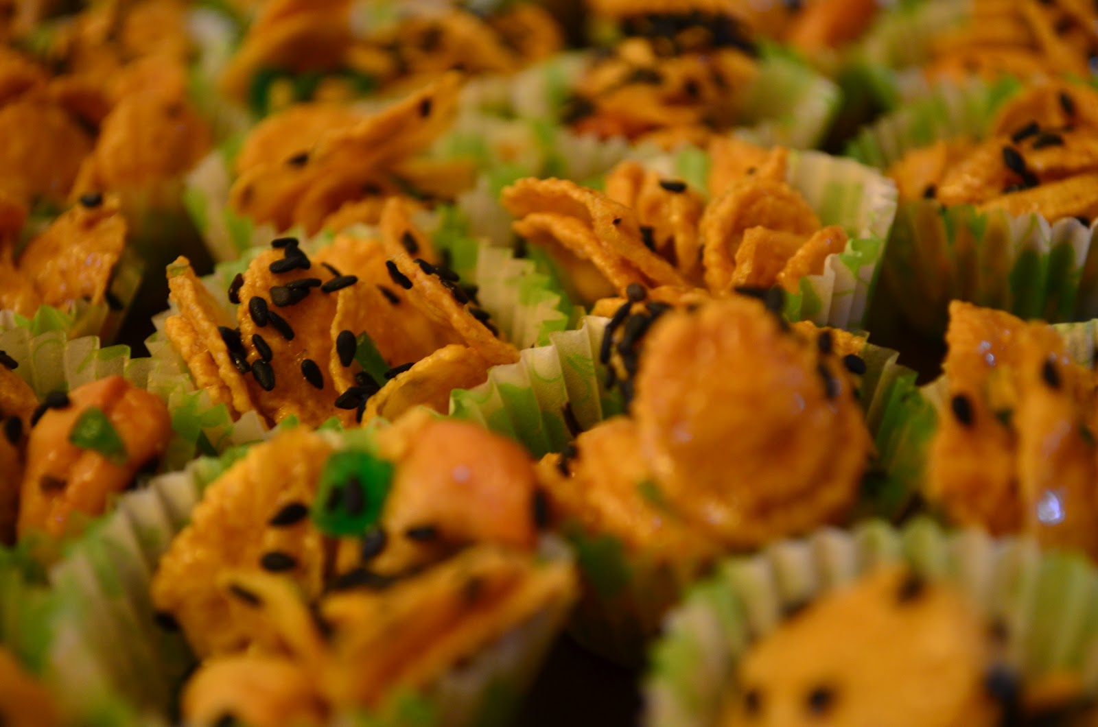 Ezza's Kitchen: Resipi: Biskut Cornflakes Madu