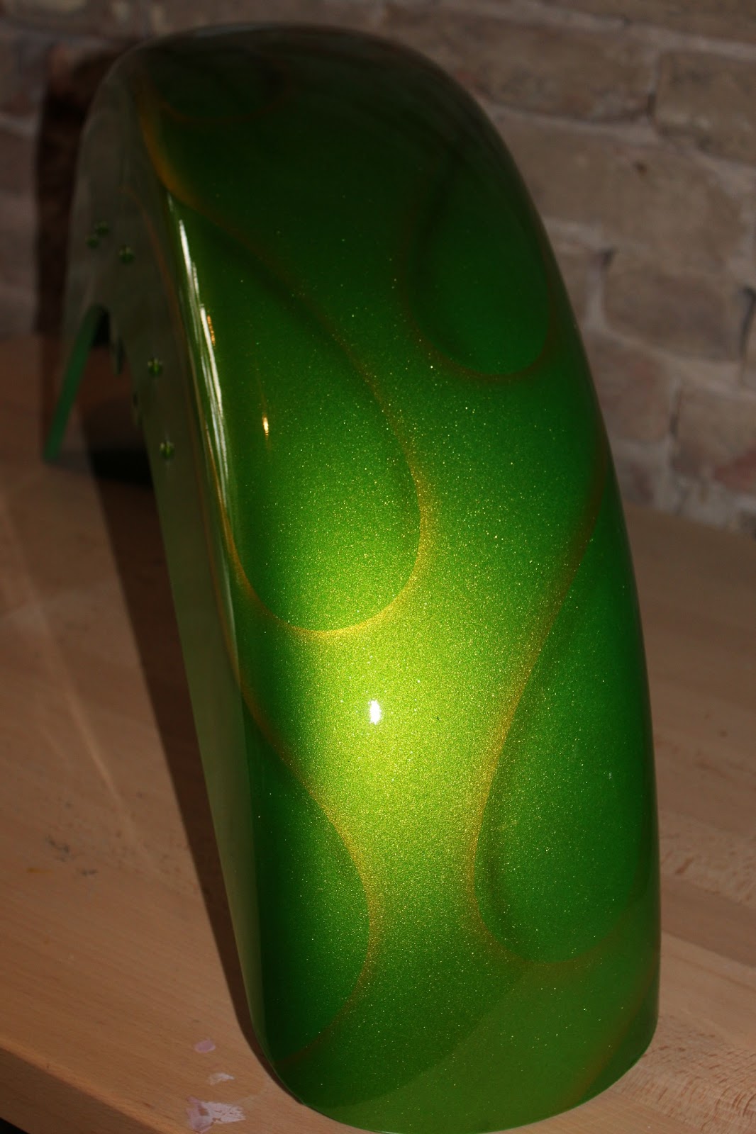 Online Motorcycle Paint Shop: Green and gold ghost flames