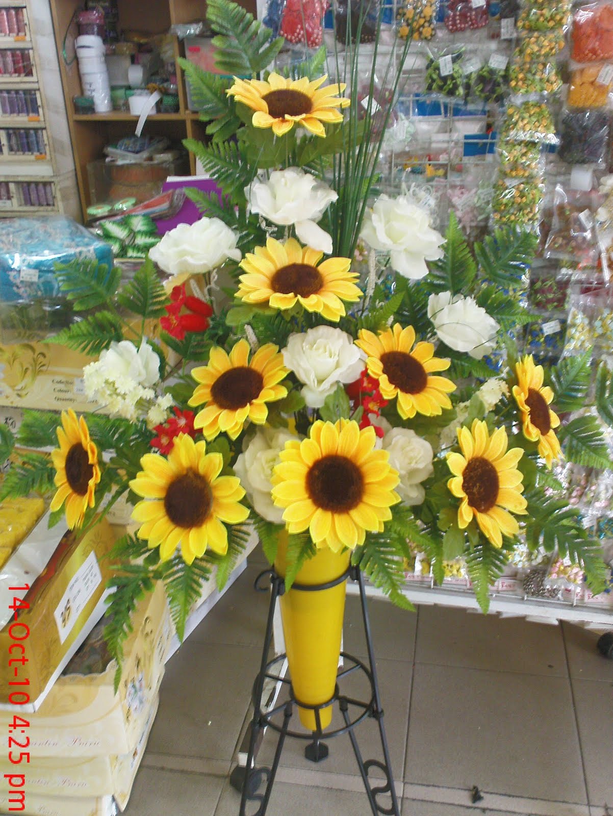 Konsep 34+ Gubahan BungaBesar, Hiasan Bunga