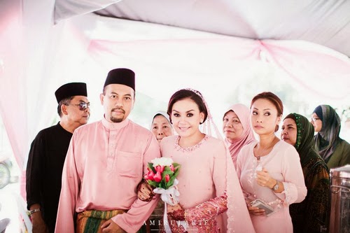 Sharing Is Caring: Perkahwinan Intan Azura Dan Wan Rashdan (Gambar)