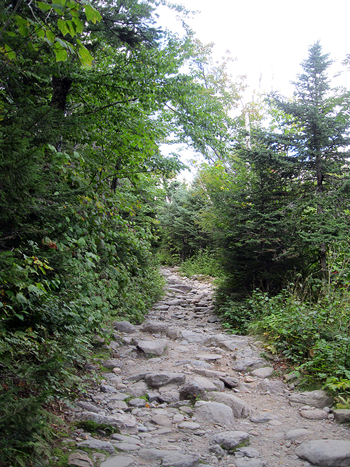 Hiking in the White Mountains: Huntington Ravine Trail