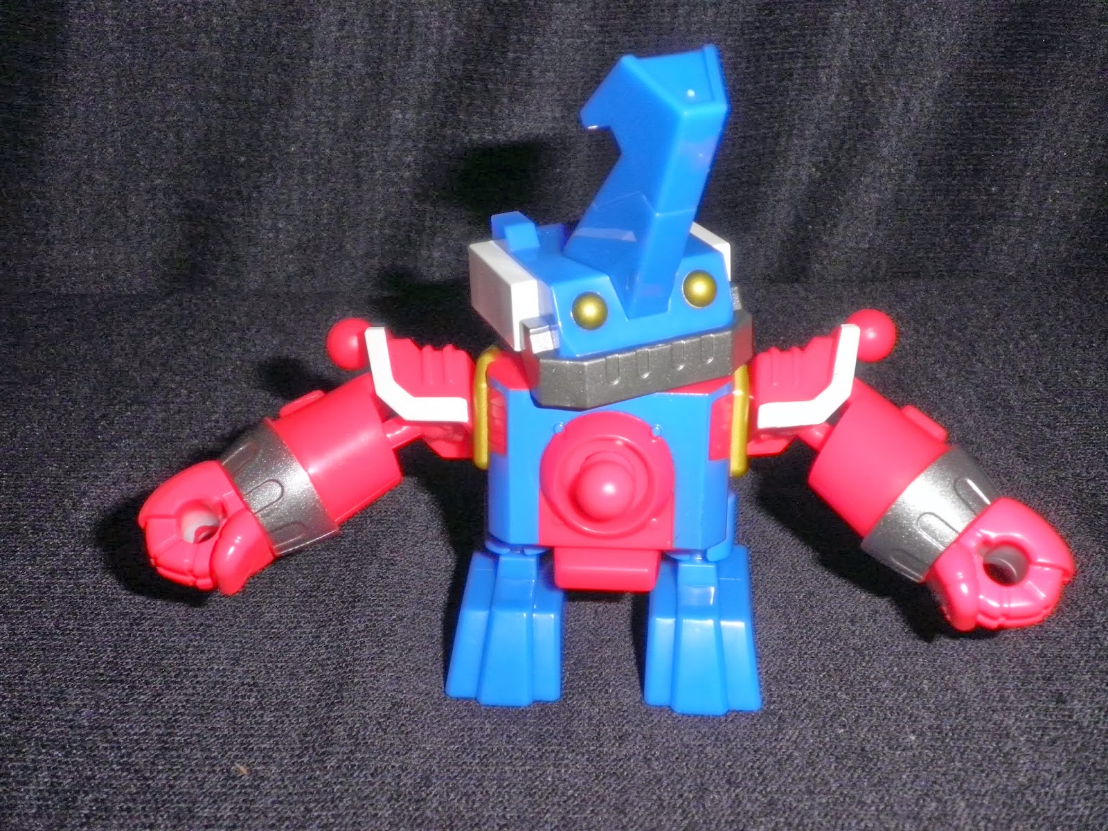 Digital-Ranger's Blog: Toy Review: Digimon Fusion Ballistamon Figure