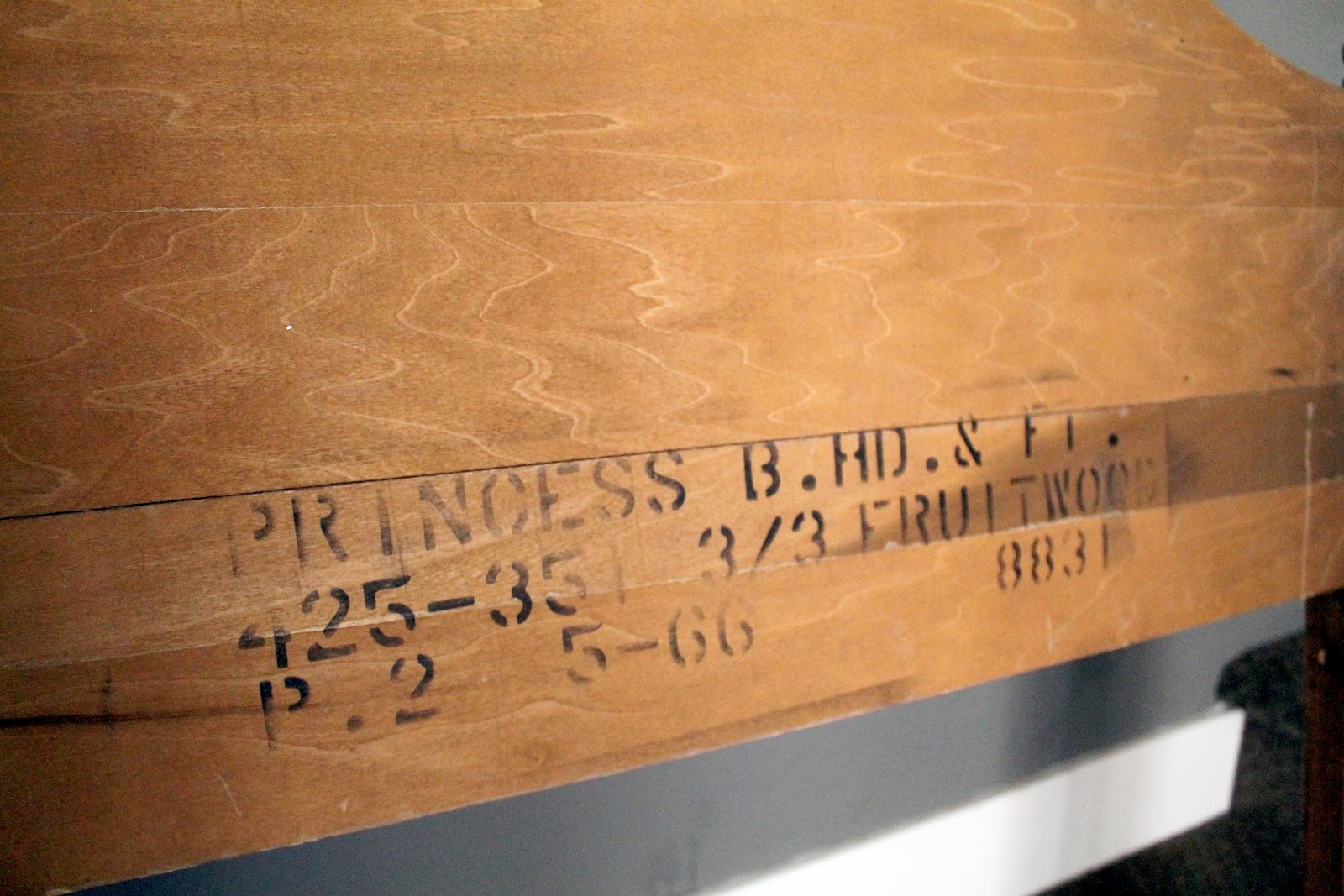 A Vintage Princess Bed - Chris Loves Julia