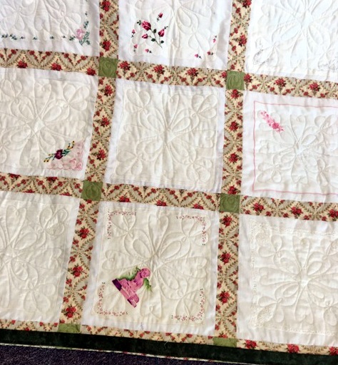 Attic Window Quilt Shop: AN ANTIQUE HANDKERCHIEF QUILT