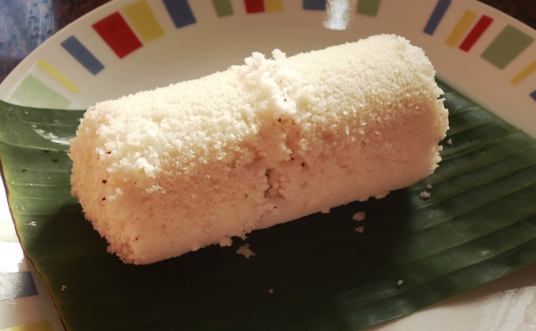 The Happy Homemaker: Kerala Breakfast Recipe - Puttu with Kadala Curry