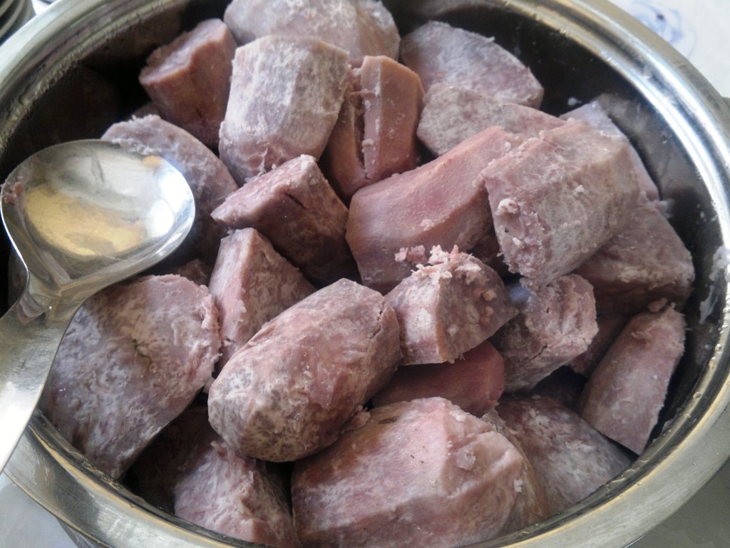 MAISHA NA MAFANIKIO: MARA YA MWISHO KULA CHAKULA/MAGIMBI ILIKUWA KIHESA ...