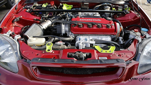 Car In The Floor: Red Devil - Civic EJ8 Vtec '98