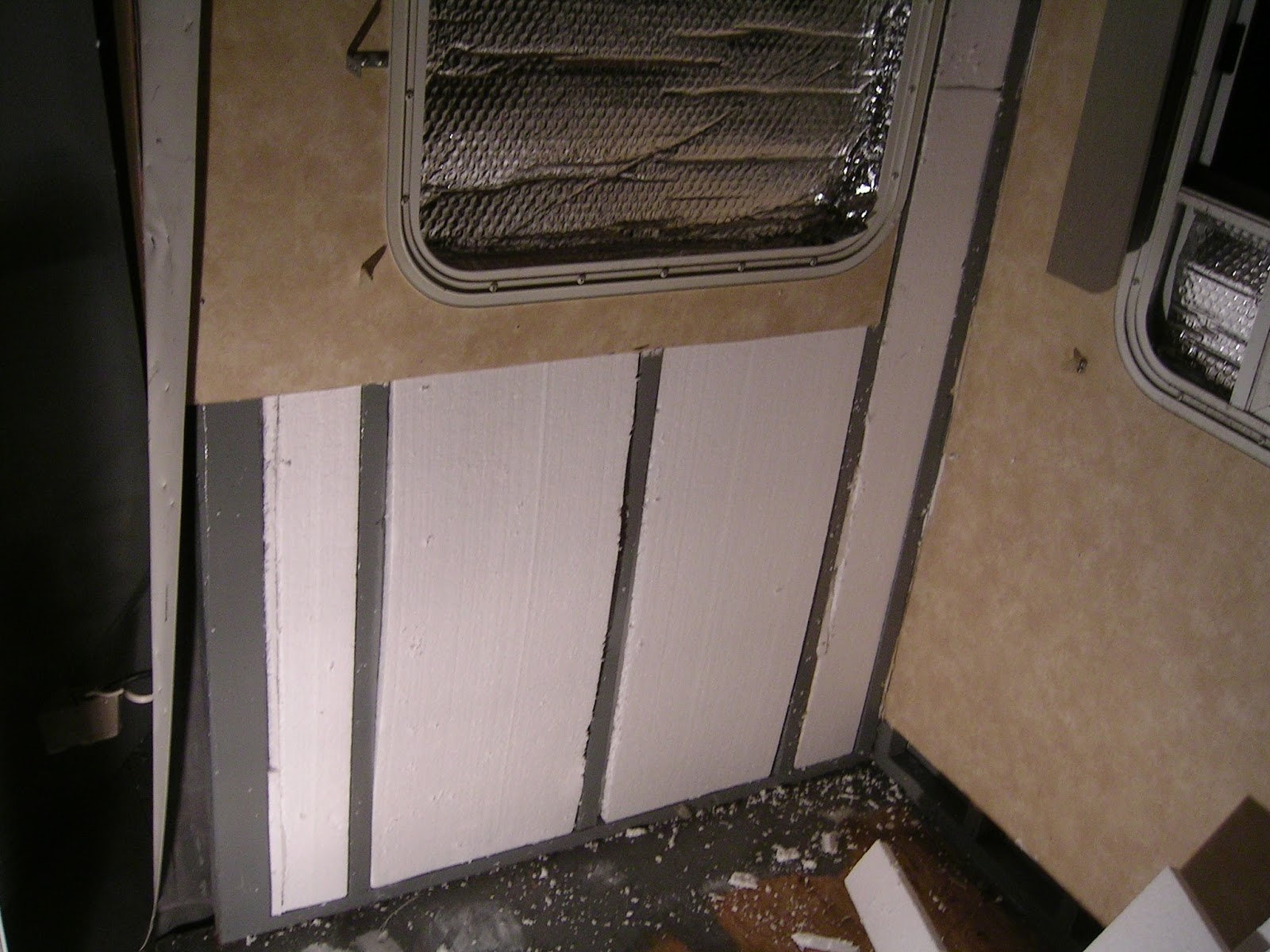 Organic Practical Nostalgia: Repairing wood rot in your RV trailer