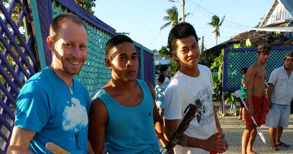 WhereIsHolden?: Siva Afi Samoan fire dance