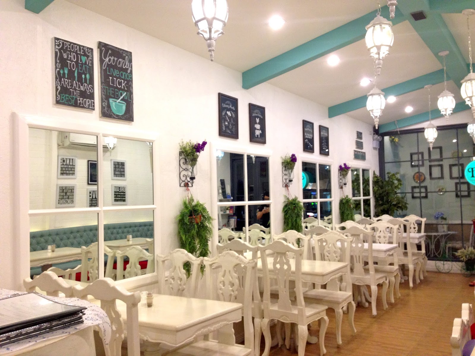 JUANmeetsANGE: Plana's Pantry, Mandaluyong City