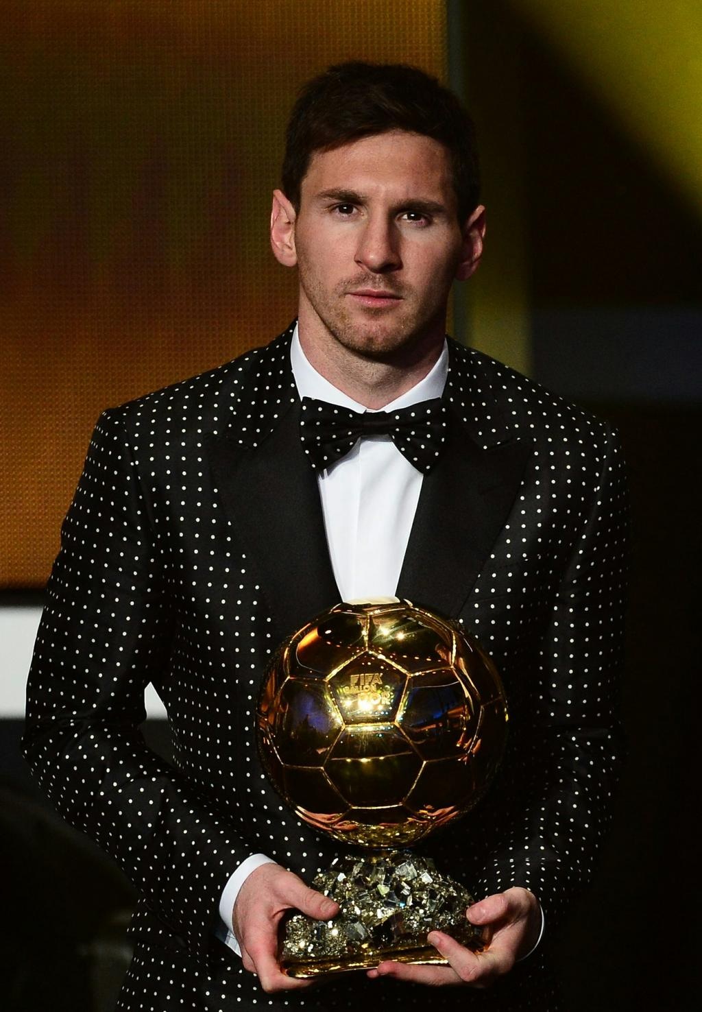 What's he wearing?: Lionel Messi in Dolce & Gabbana - FIFA Ballon d'Or ...