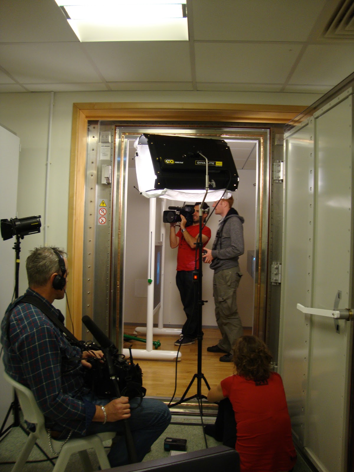 Brain Box: Science, LIVE: A made-for-TV experiment