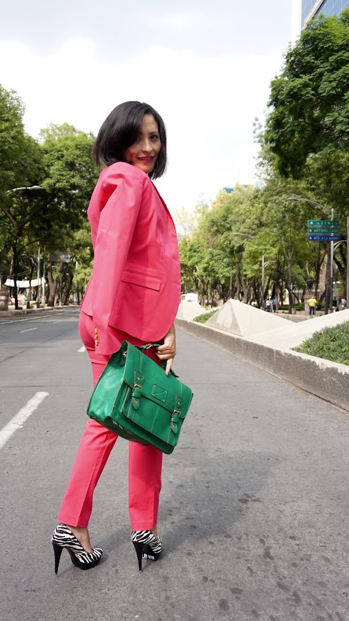 Flashy Suit | Belleza