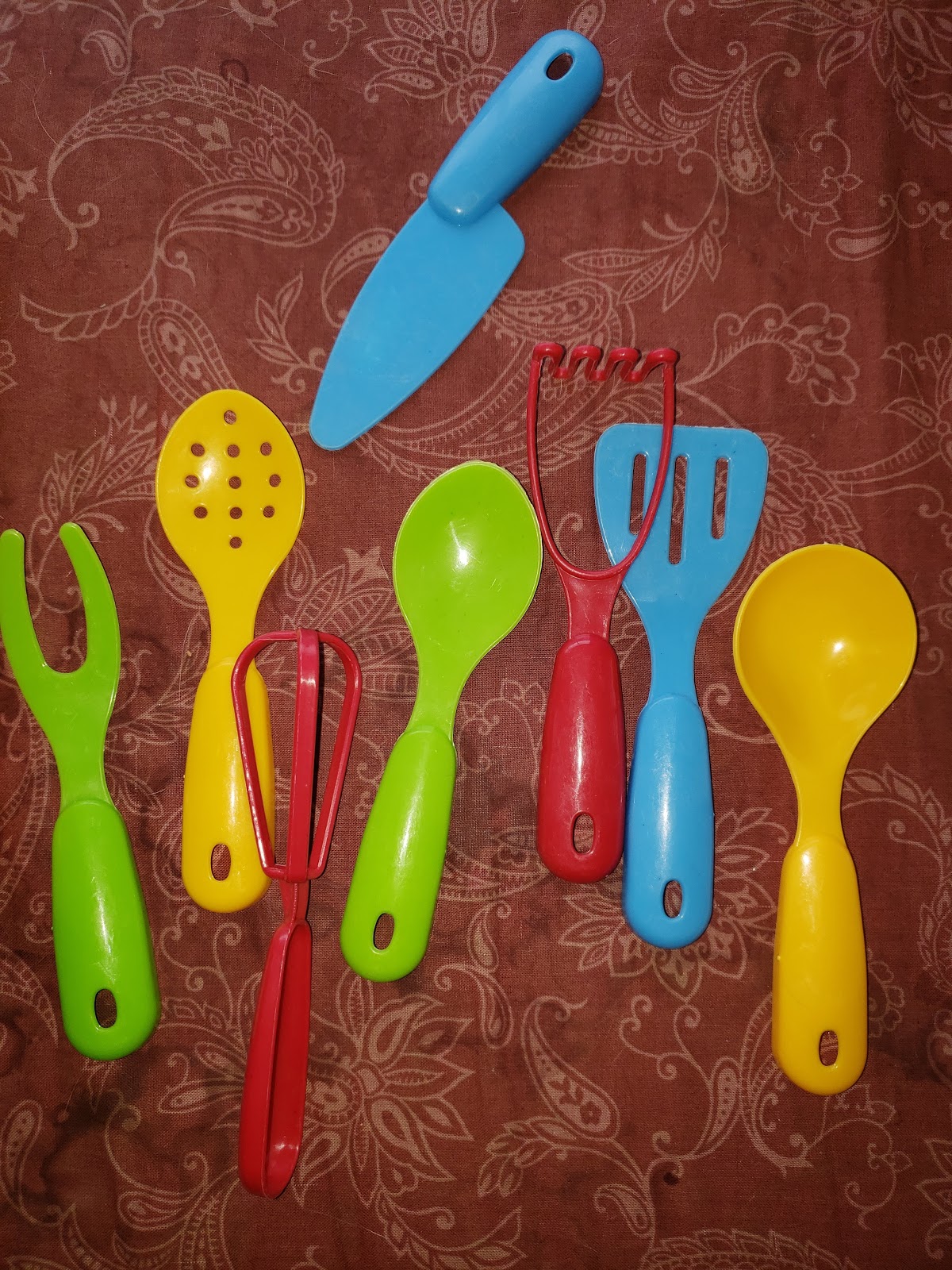 Doing it My Own Way: DIY Play Stove, Play Grill and Storage