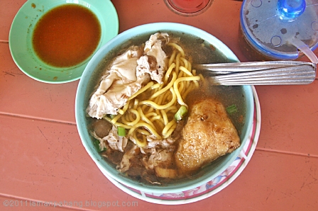 lamanpahang: Gerai Calong U Turn