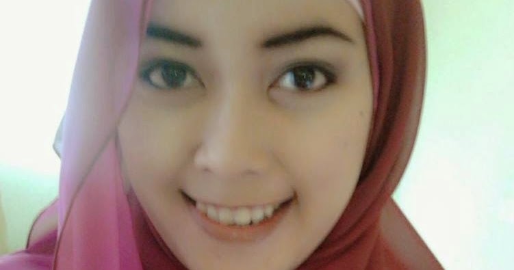 Kisah Seks Wanita Berjilbab Istri Pejabat ~ Cahaya Bokep