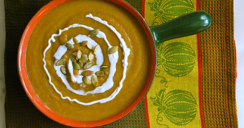 My Recession Kitchen...and garden: Roasted Pumpkin Soup